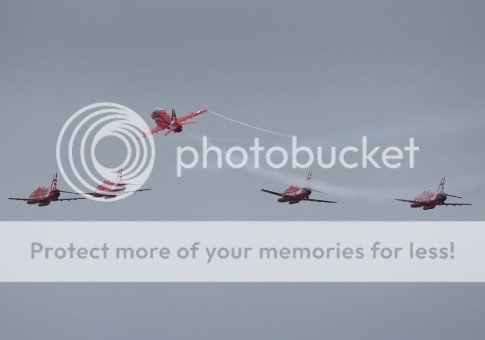 Red Arrows + USAF KC-10 Prestwick 19th June - FighterControl