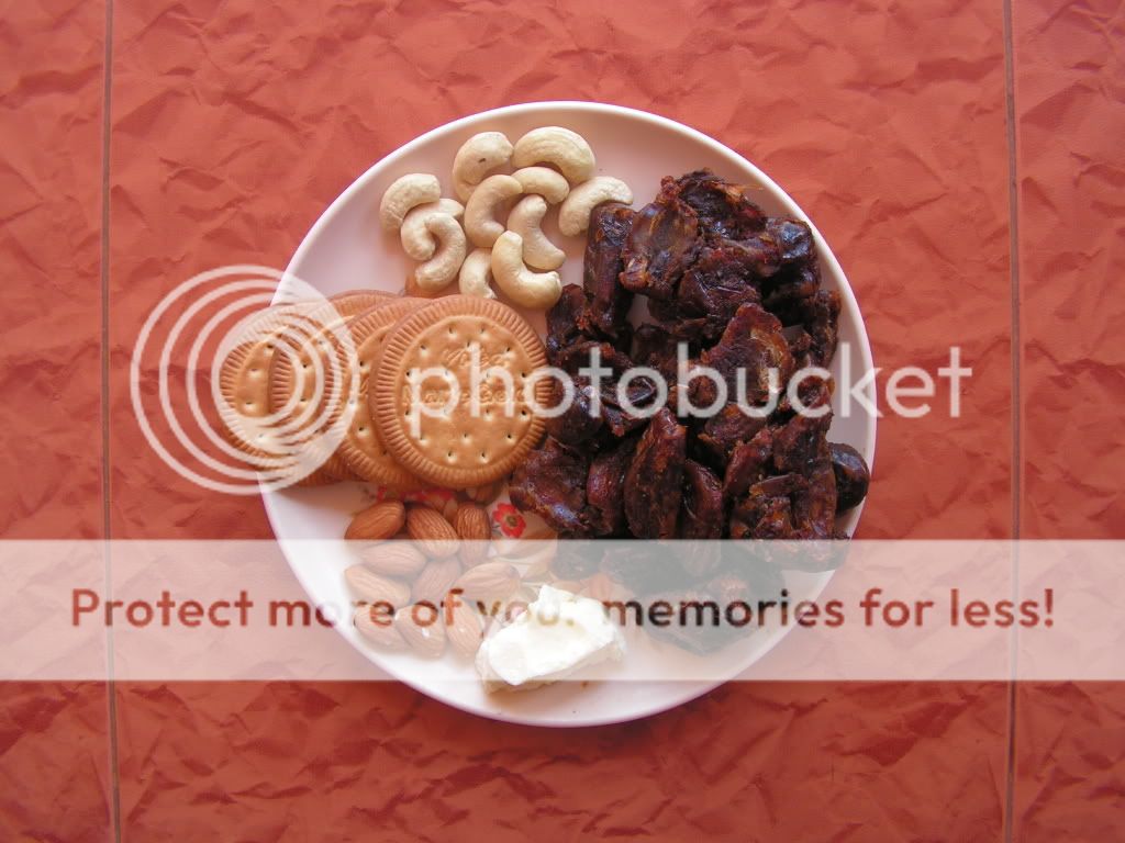 Dry fruit biscuits « The Indian Food Court