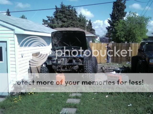 Tracker Build | Pirate 4x4